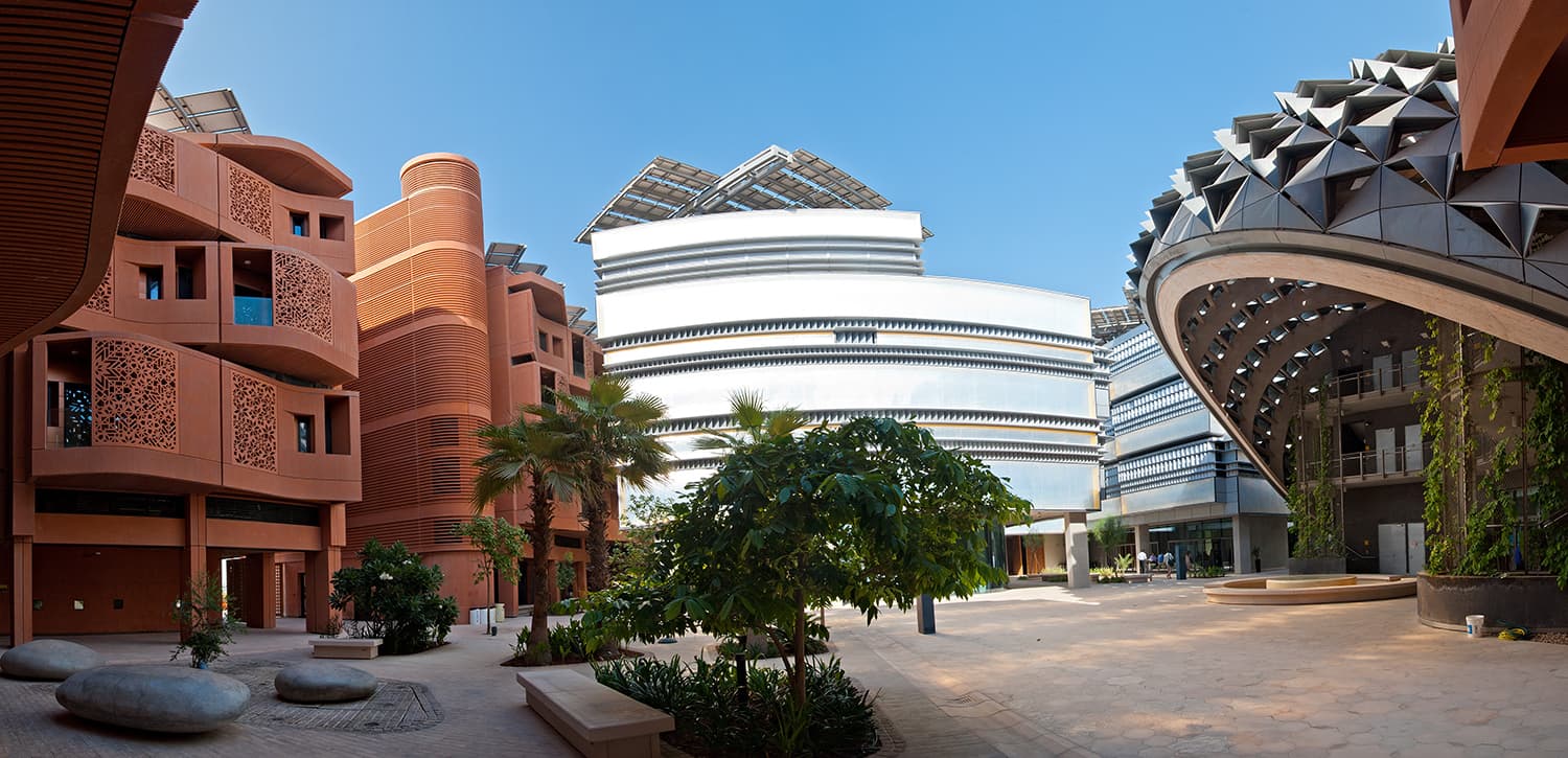 UAE’s Masdar & MIT Develop Solar Technology Without Sunlight